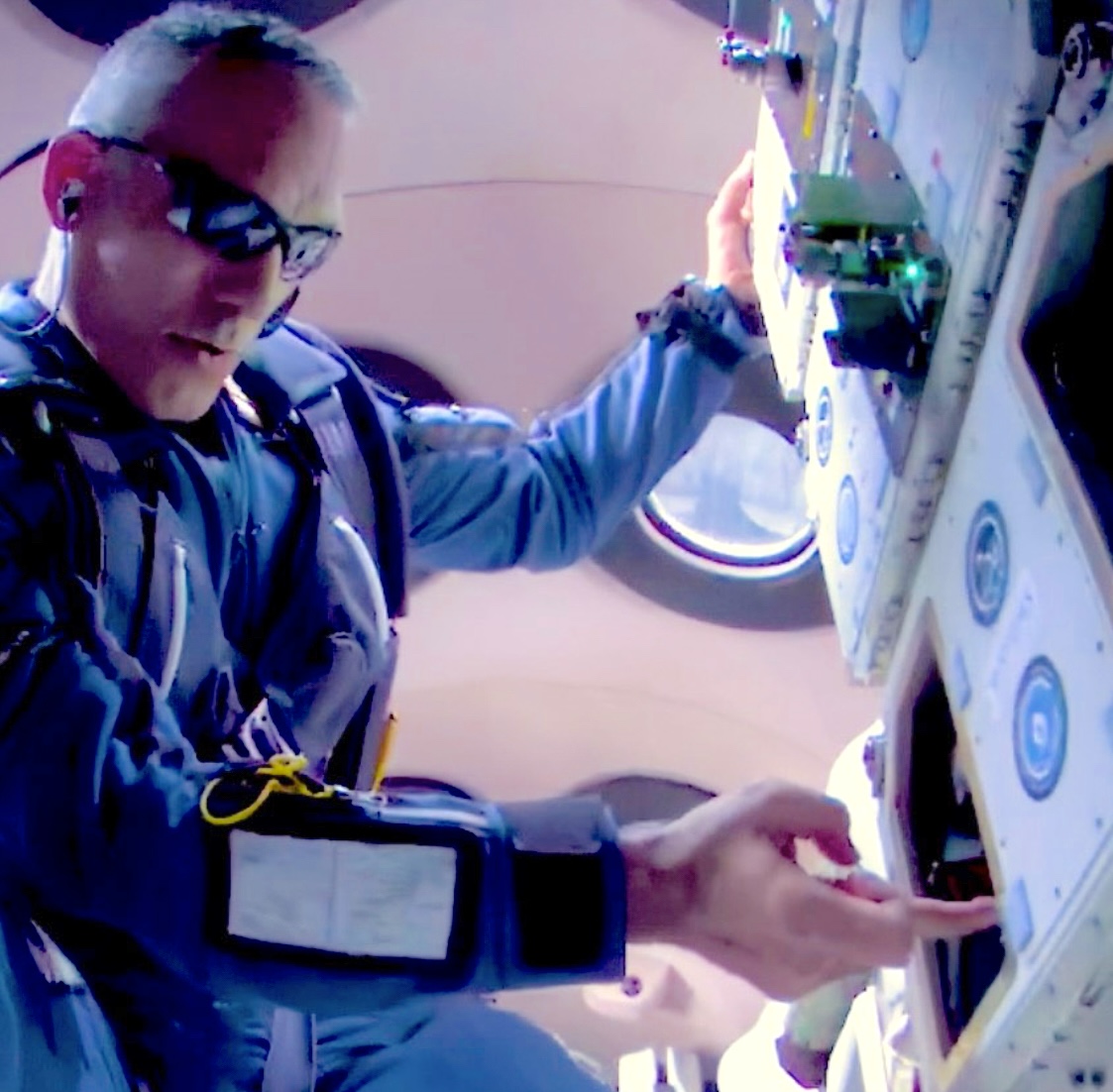 Home [www.suborbitalflightjournal.com]