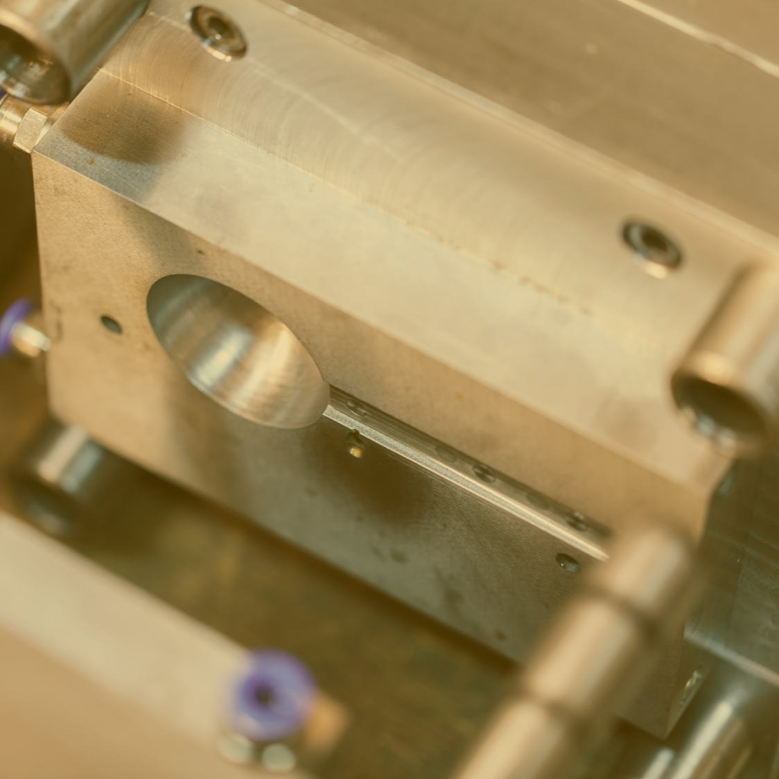 Tooling & Plastic Injection Molding
